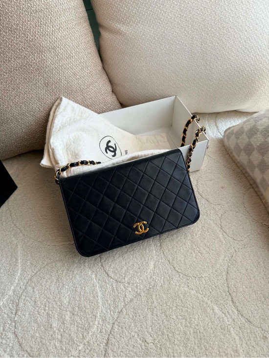 CHANEL | Bags | Chanel Matelasse Lambskin Shoulder Bag With Gold ...